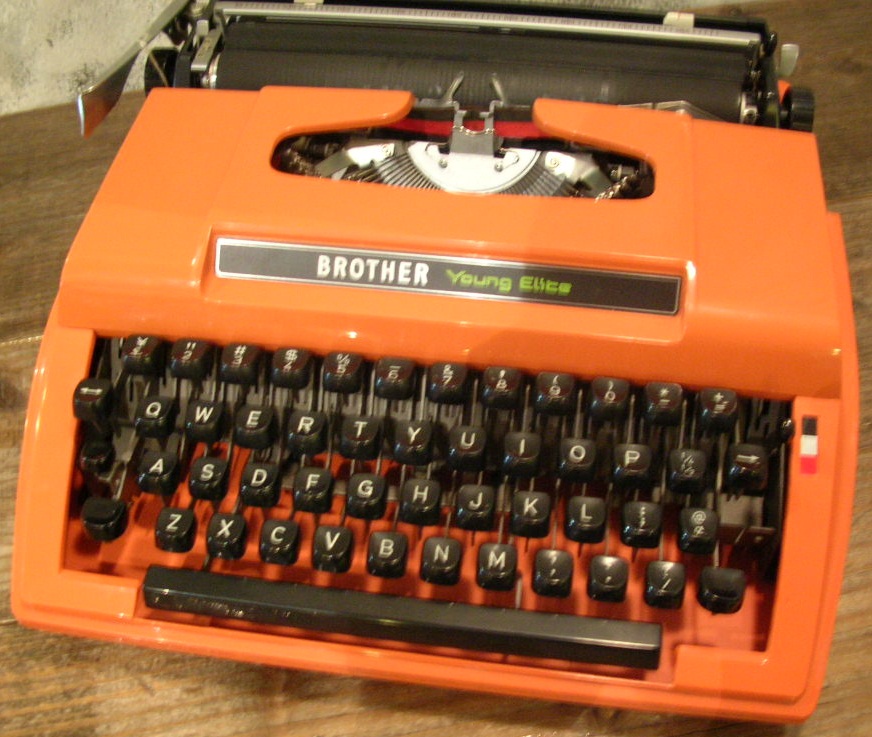 oz.Typewriter: ああ姉妹、どこアートなた The Brother Typewriter Story