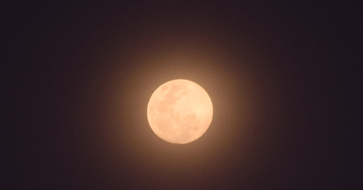 Full Moon from Puriscal