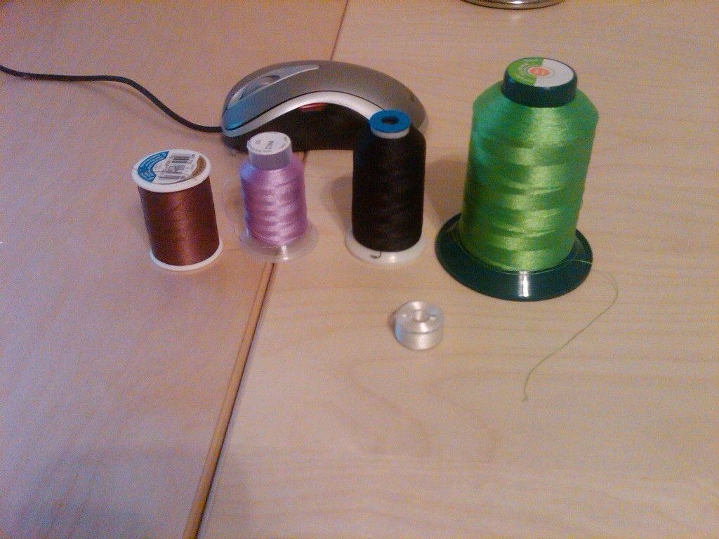 MLP - E the Pony: Machine Embroidery, Embroidery Thread & Thread Colors