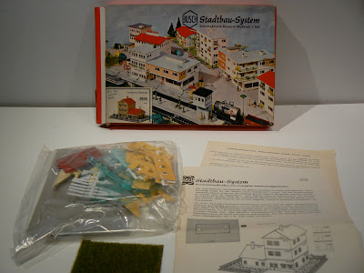 quinntopia - An N Scale blog: N Scale Nostalgia: Busch Stadtbau System
