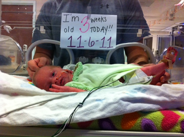 Avery's Amazing Journey: Day 21- Happy 3 Week Old Baby Day! (34 Wk ...