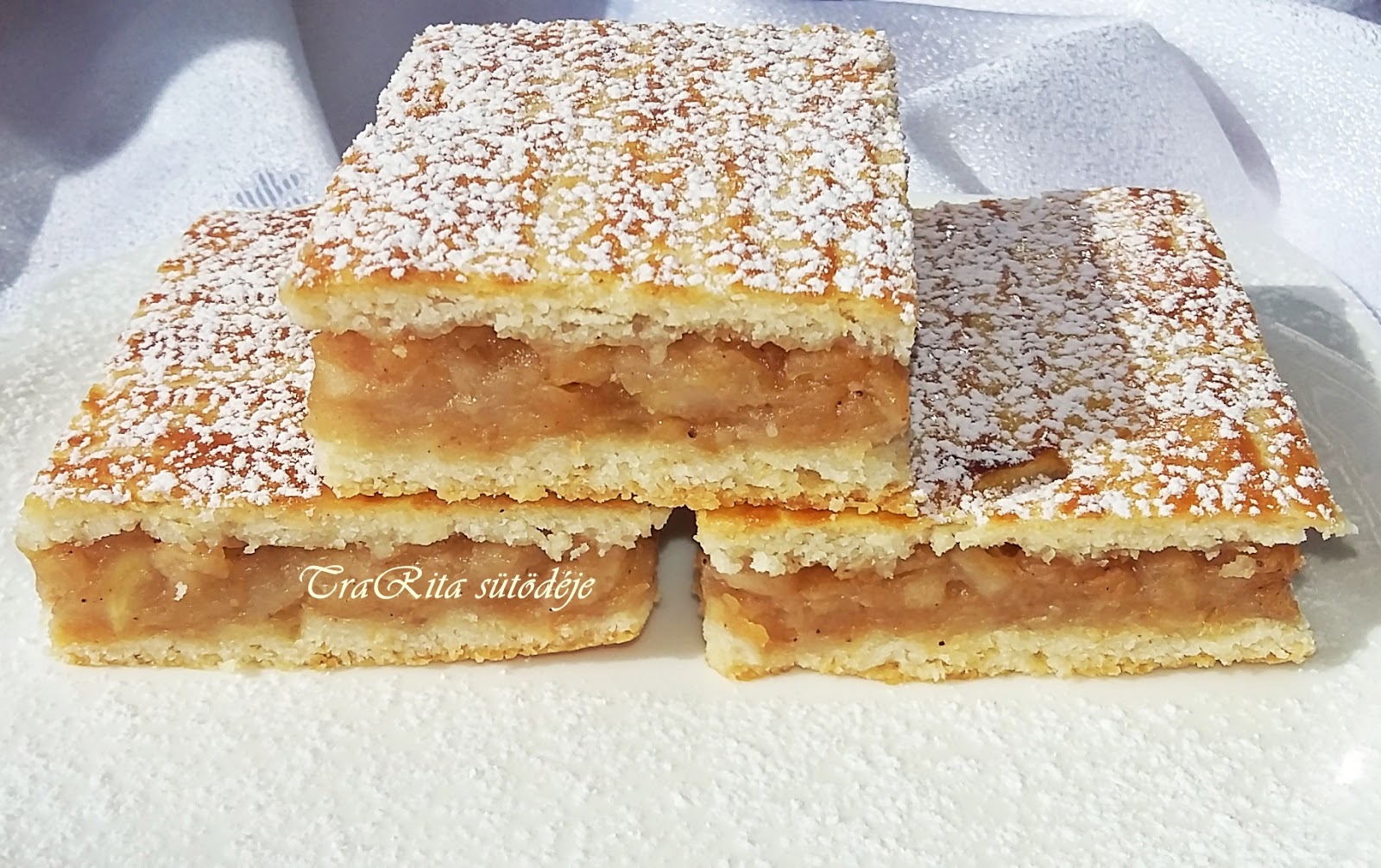 TraRita sütödéje és egyéb munkái : Almás pite