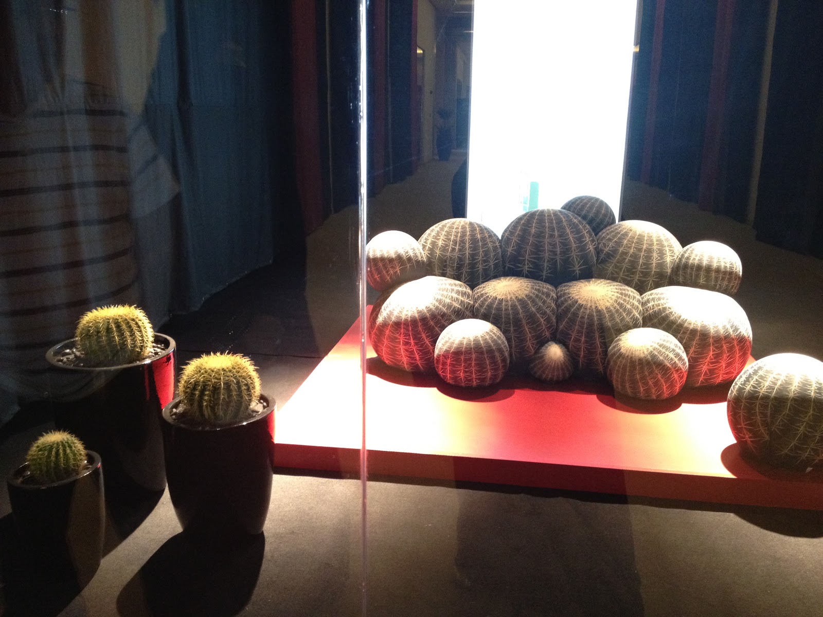 Saudi Arabian Nights Lifestyle Blog: April 2012