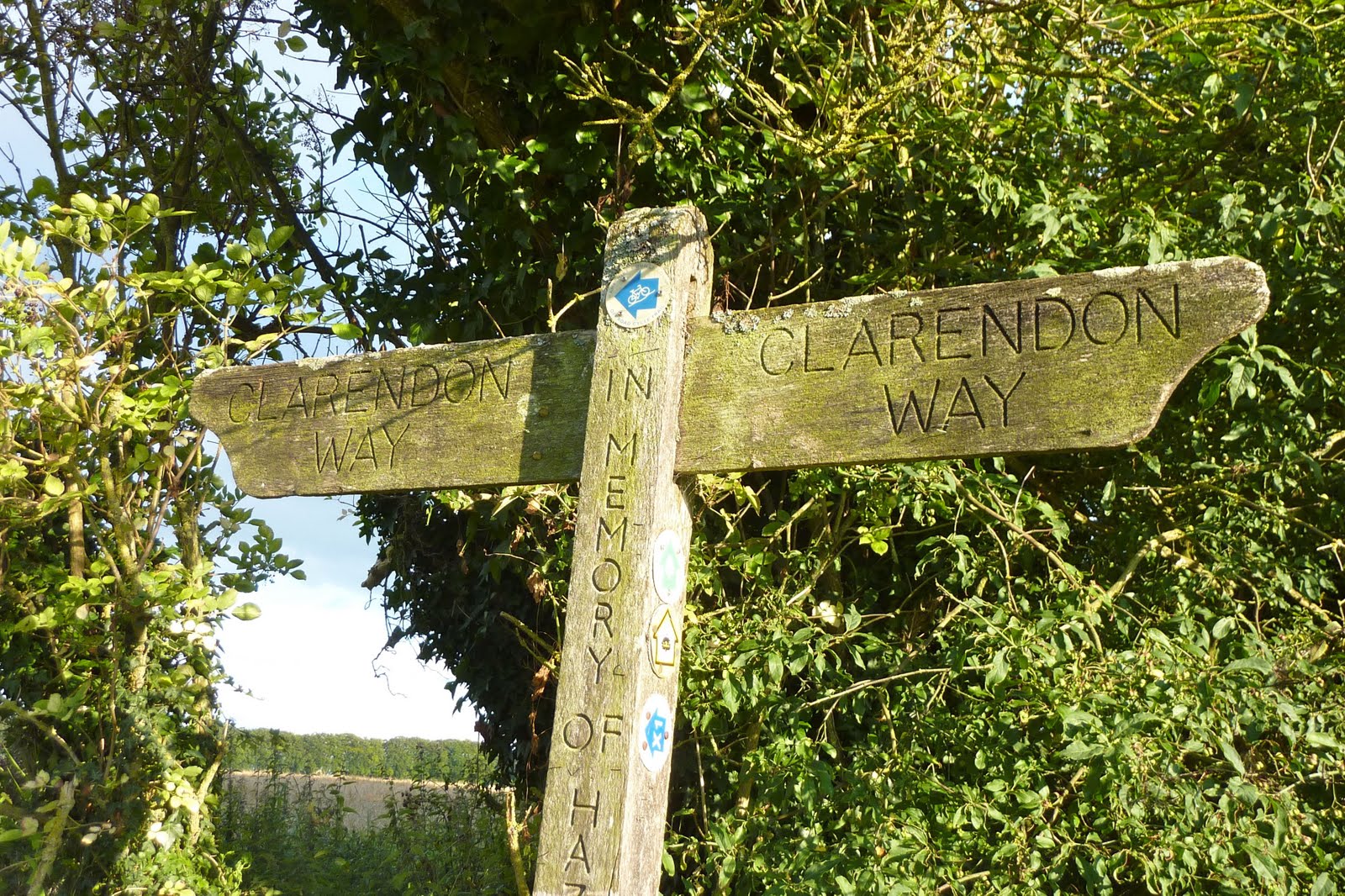 MisFitz Abroad: The Clarendon Way: A Walk Along the Roman Road