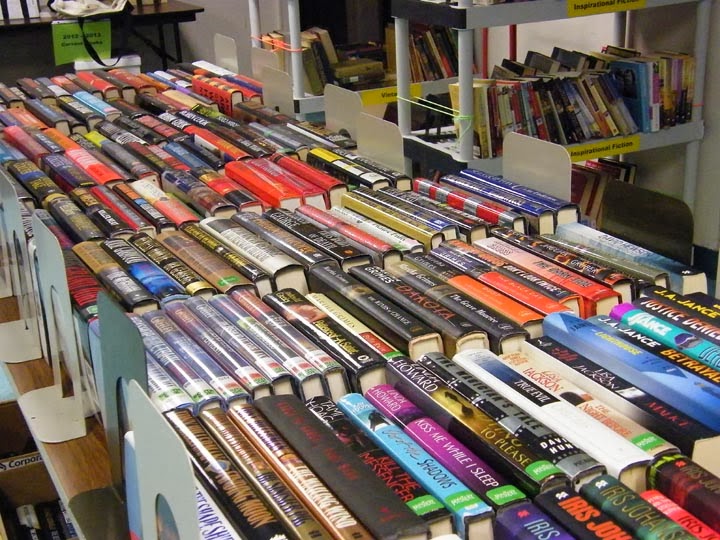 The Easton Eccentric: Easton Library to Hold Huge Holiday Book Sale