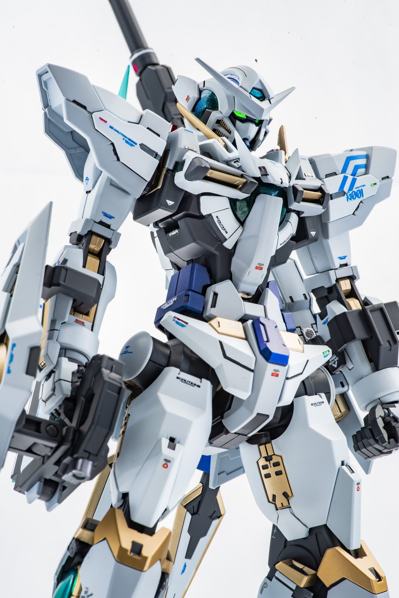 BEST GUNPLA OF THE WEEK 484 – Gundam Dipendente