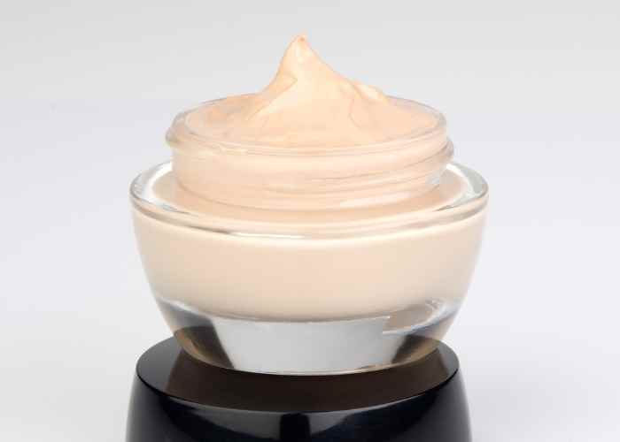 How to Make Foundation at Home - Four Easy Natural Foundation Recipes ...