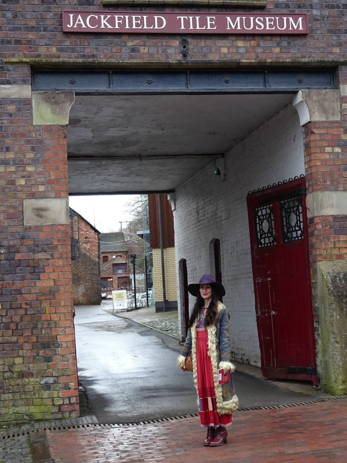 Vintage Vixen: Out on the Tiles - Visiting The Jackfield Tile Museum