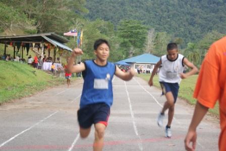SELAMAT DATANG ke Laman Blog SMK TAEE: SUKAN TAHUNAN 2011