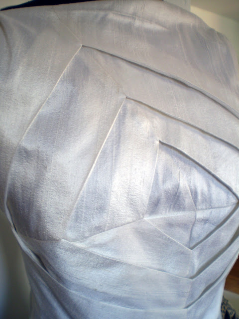 blog DD: white blouse origami pattern-the second attempt