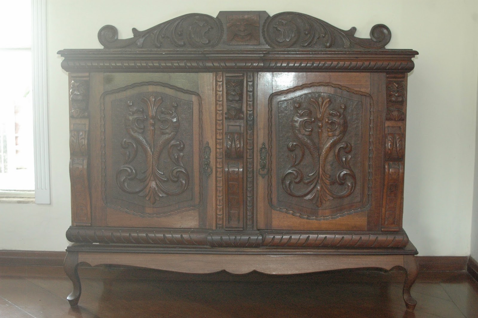 Móveis antigos: Antiguidades