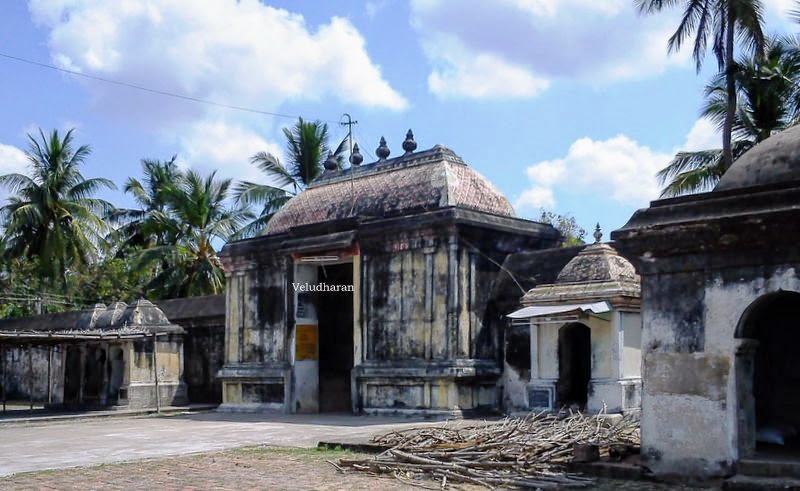 A Wandering Heritager: Karavera Nathar Temple / Brahmapureeswarar ...
