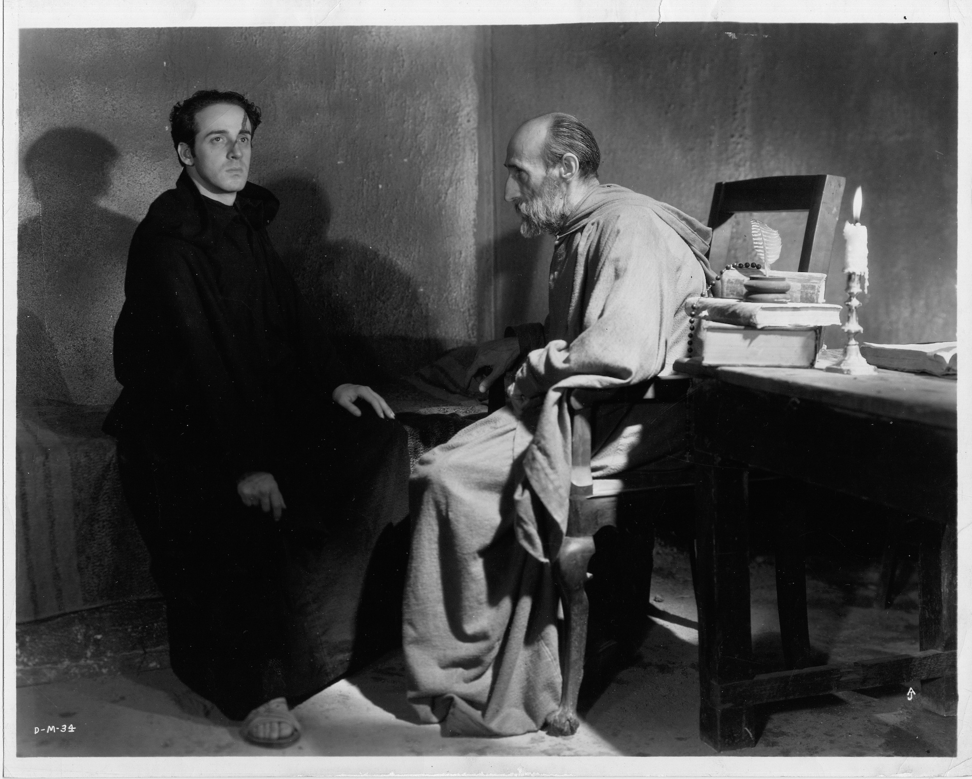 THE OL' FISH-EYE: MOVIE OF THE DAY: "DOS MONJES" (1934)