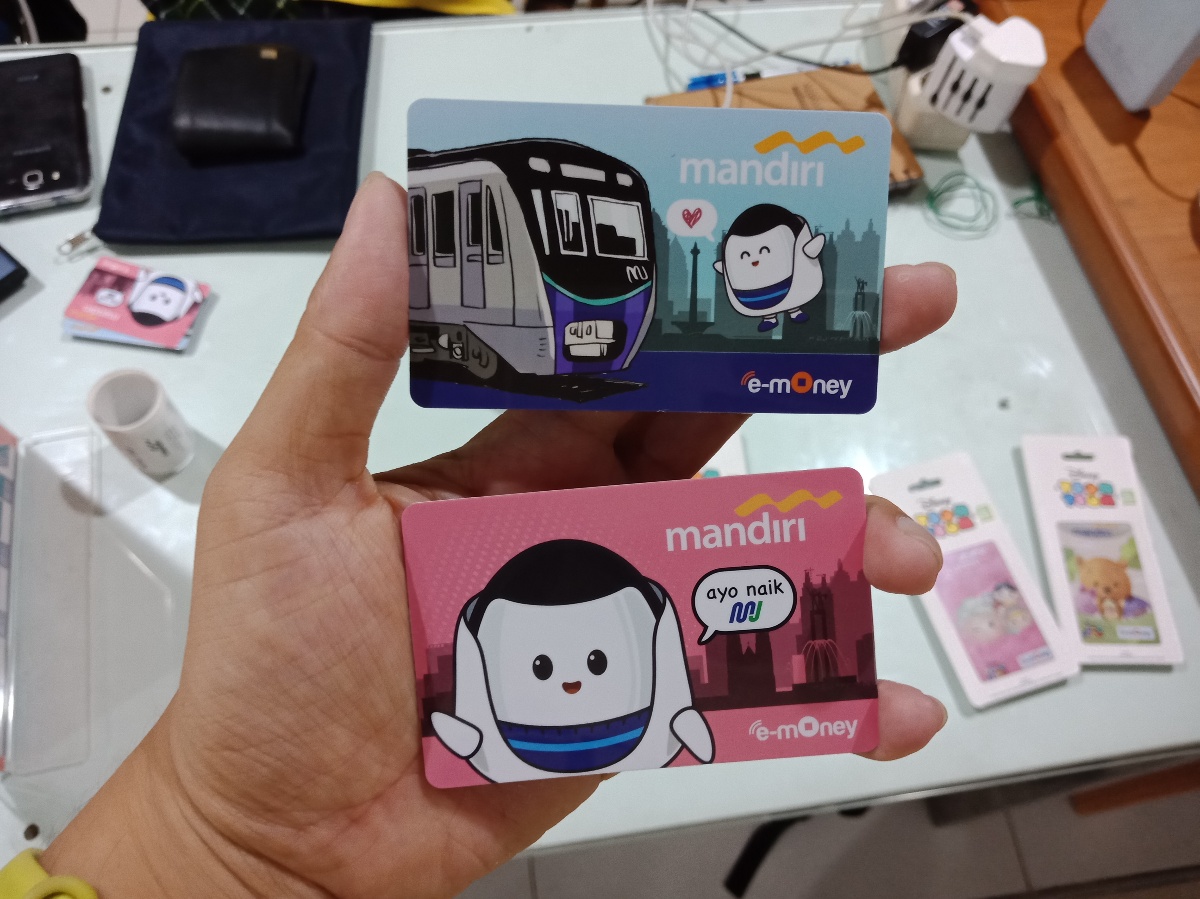 Desain Lucu dan Menarik Kartu e-Money edisi MRT Jakarta