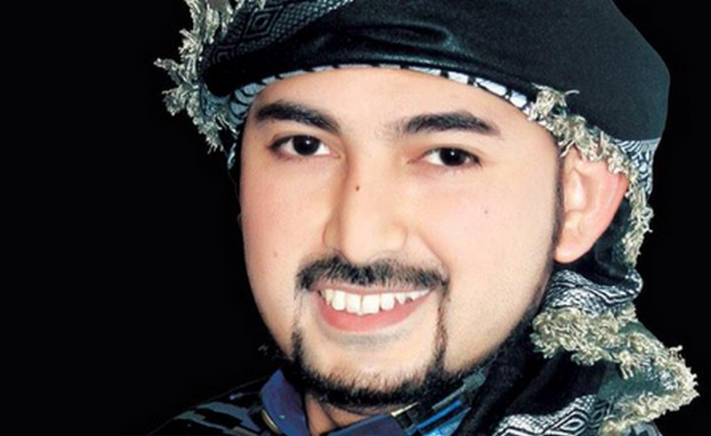 Kumpulan Foto Ustad Ahmad Al Habsyi Terbaru Lengkap - FiqihMuslim.com