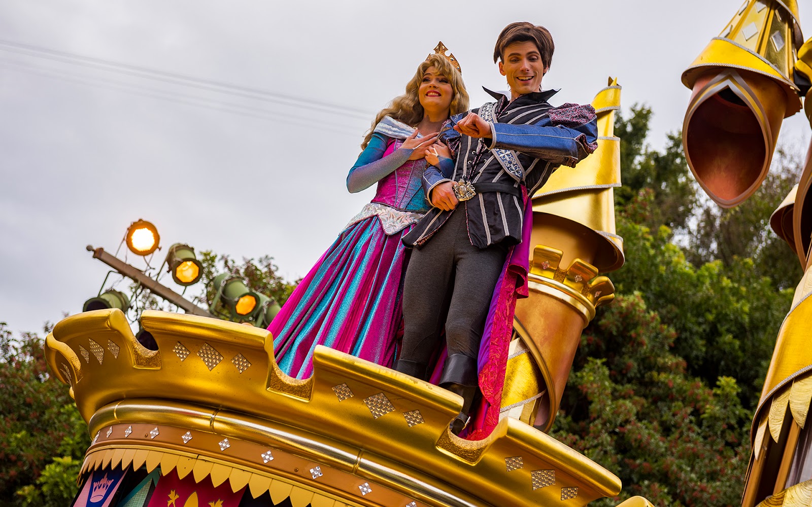 Magic Happens: Classic Characters Close