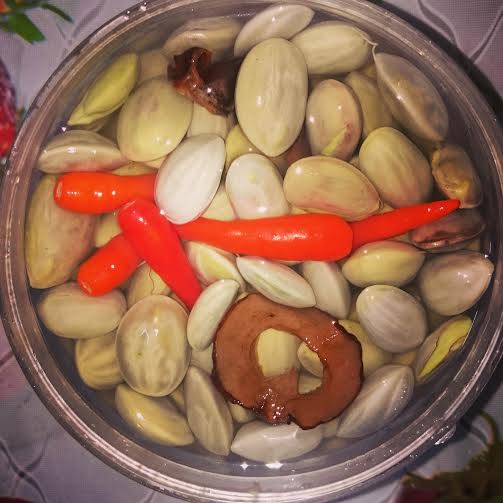 Petai Jeruk: Busuk Tapi Sedap