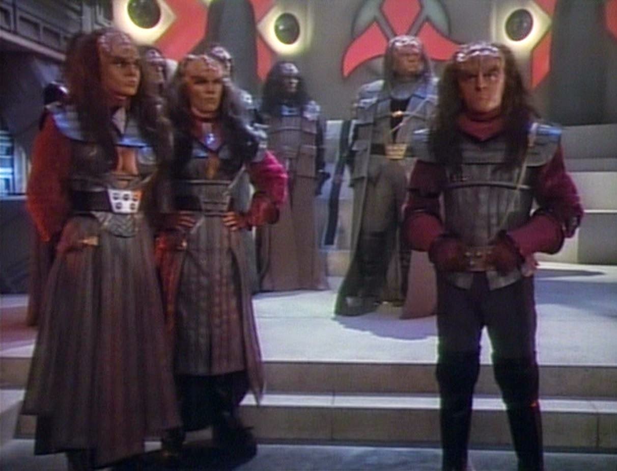 Star Trek - Sci Fi Blog.: Star Trek TNG Redemption (with Klingons)
