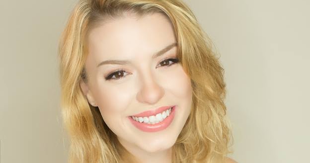 Lord Dixie's Dark Domain: In The Dark with Elizabeth Mears