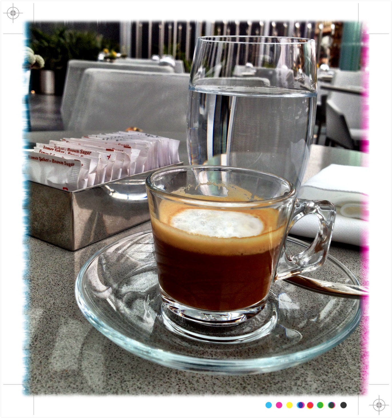 Dani's Logbook: Destination Istanbul and Beyond: GQ Bar/Istanbul: By Day...