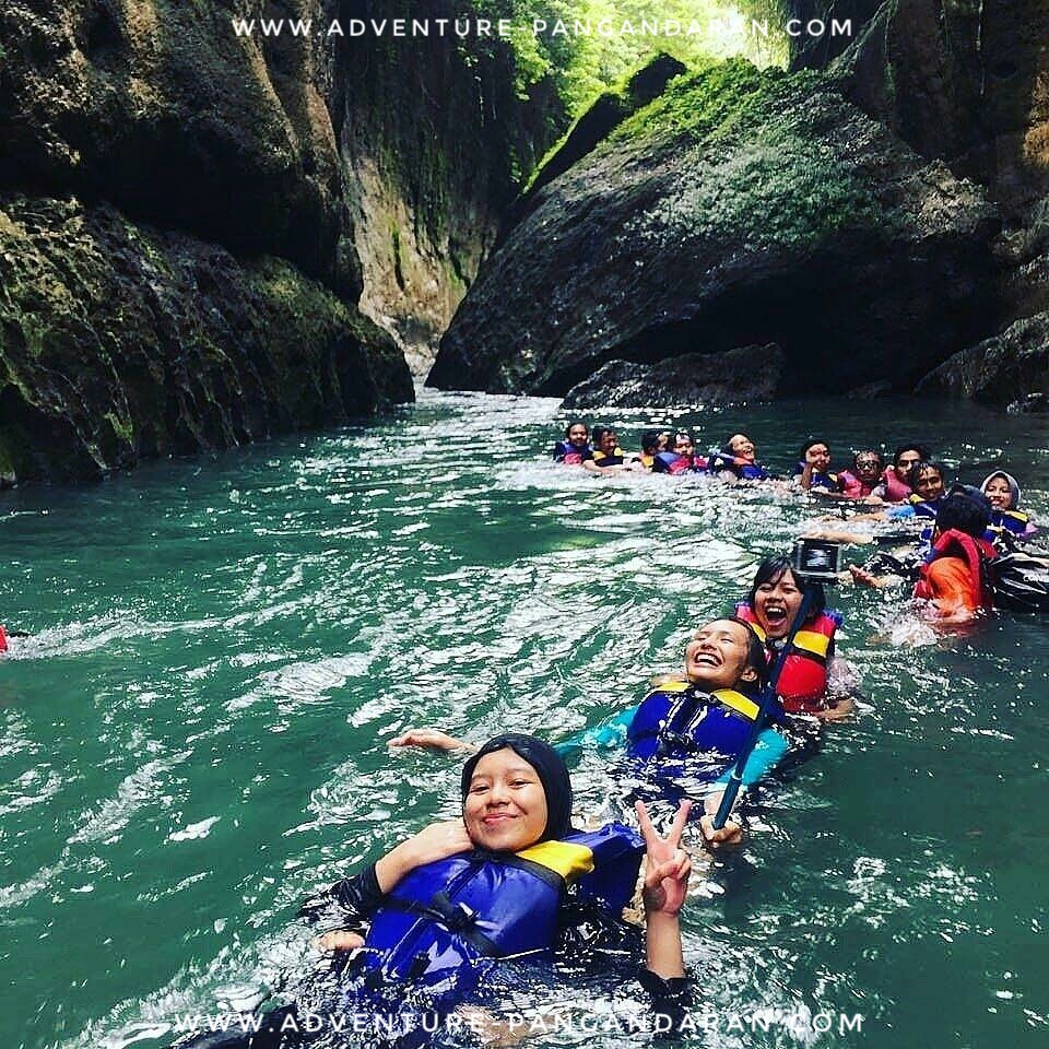 HARGA PAKET BODY RAFTING CIWAYANG PANGANDARAN - Official Guha Bau Body ...