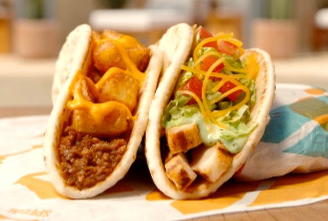 Taco Bell Launches New Loaded Chicken Flatbread Taco and $1 Beefy ...