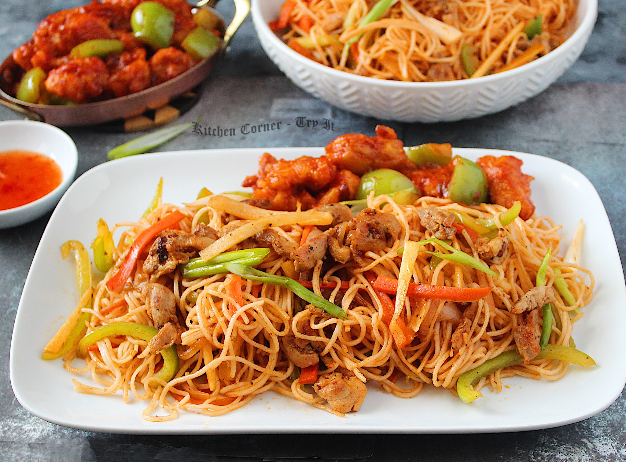 Easy Chicken Chow Mein Recipe - Dapur Bunda