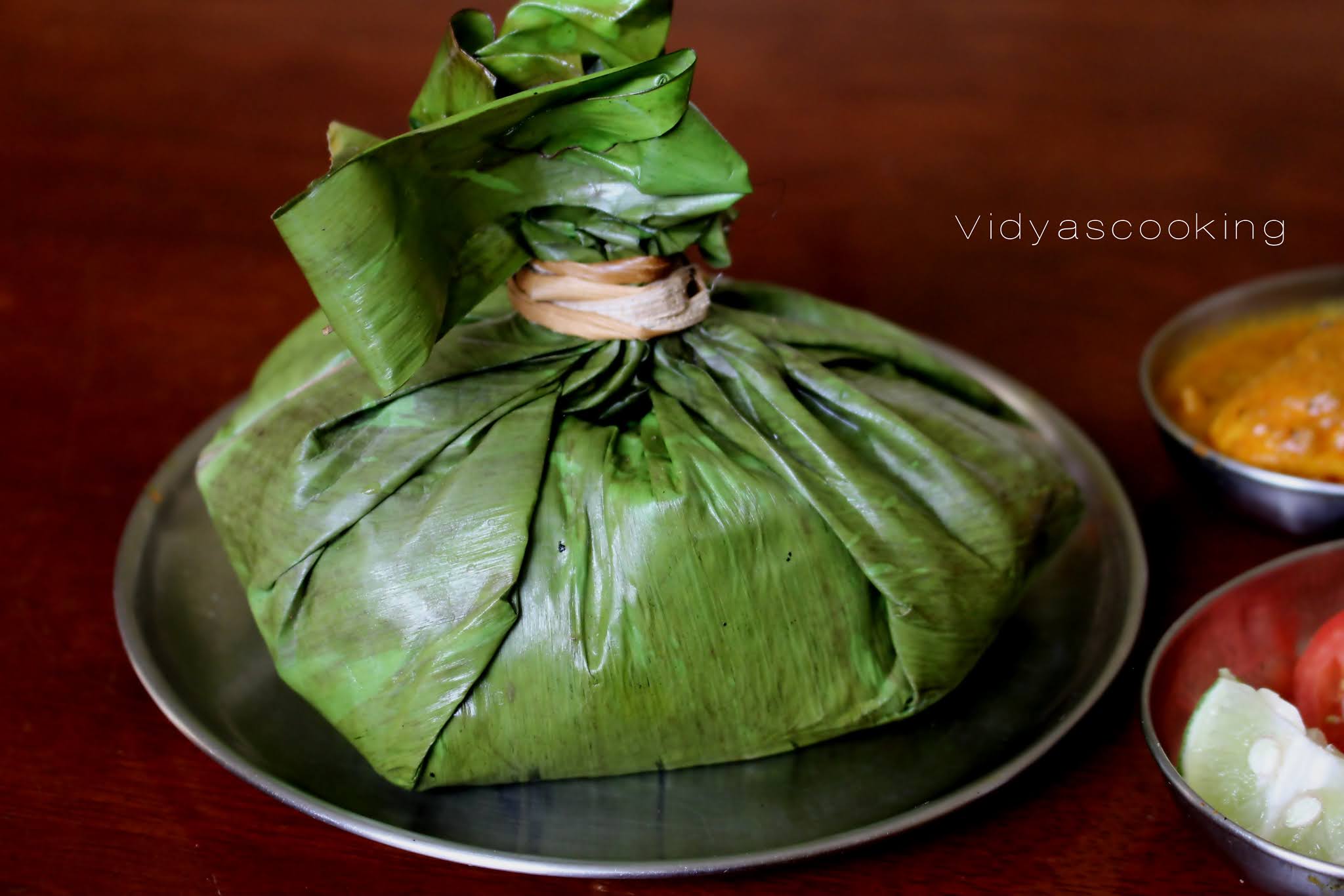 Chicken Kizhi Parotta / Kozhi Potalam Parotta Recipe