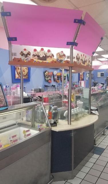 Rockville Nights: Rockville Baskin Robbins closing