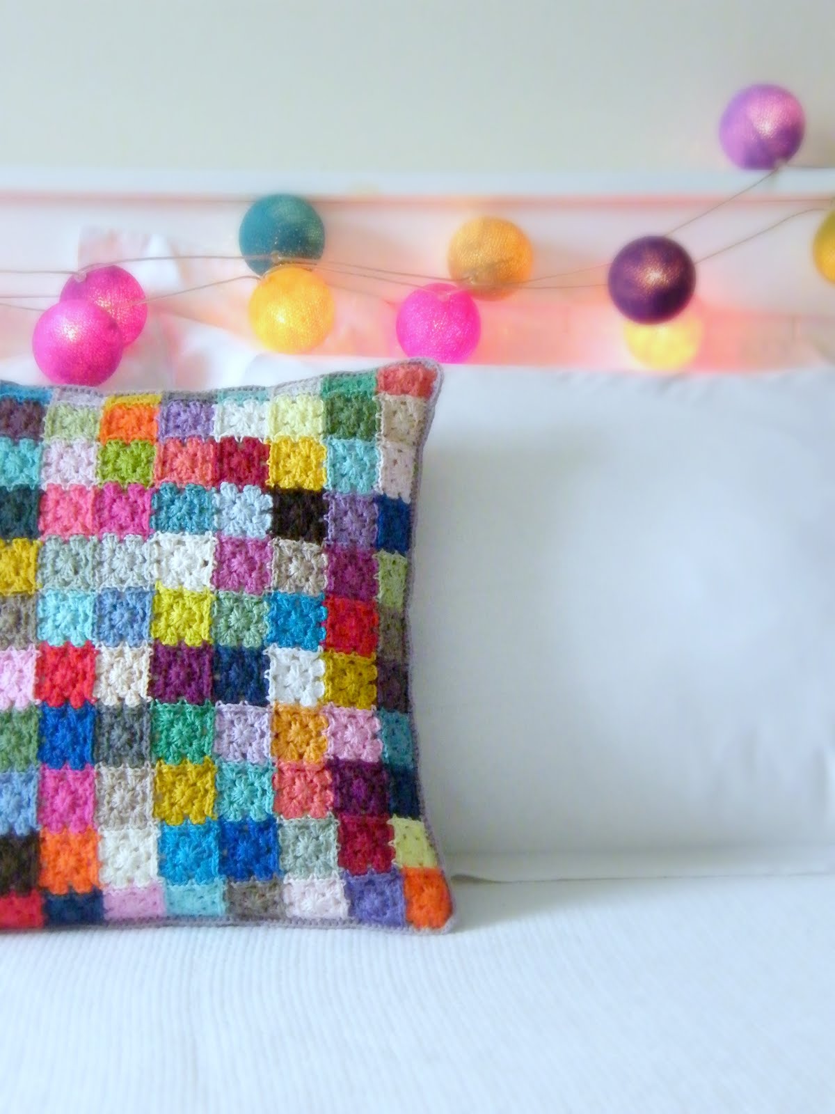 Annie's Place: Solid 'Willow' Crochet Block How-To