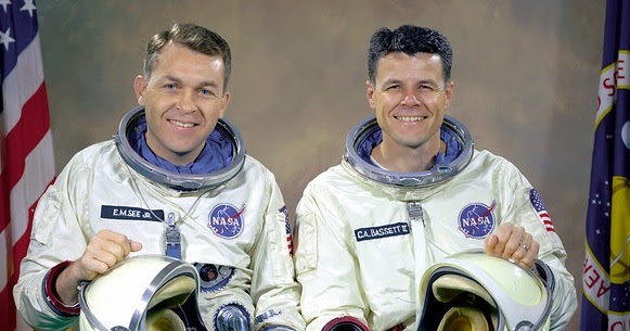 The Brian Blog: A FATAL MOMENT IN THE CLOUDS... Remembering Elliot See ...