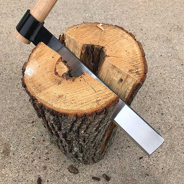 Schroeder Log Help: Using a Froe