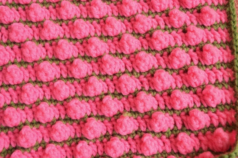 BluBox of Love: Stitch-cation Summer Challenge: Popcorn Stitch Square