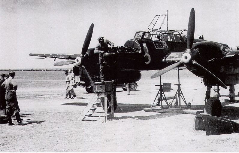 FalkeEins - the Luftwaffe blog: Bf 110 night-fighters of NJG 1, NJG 2 ...