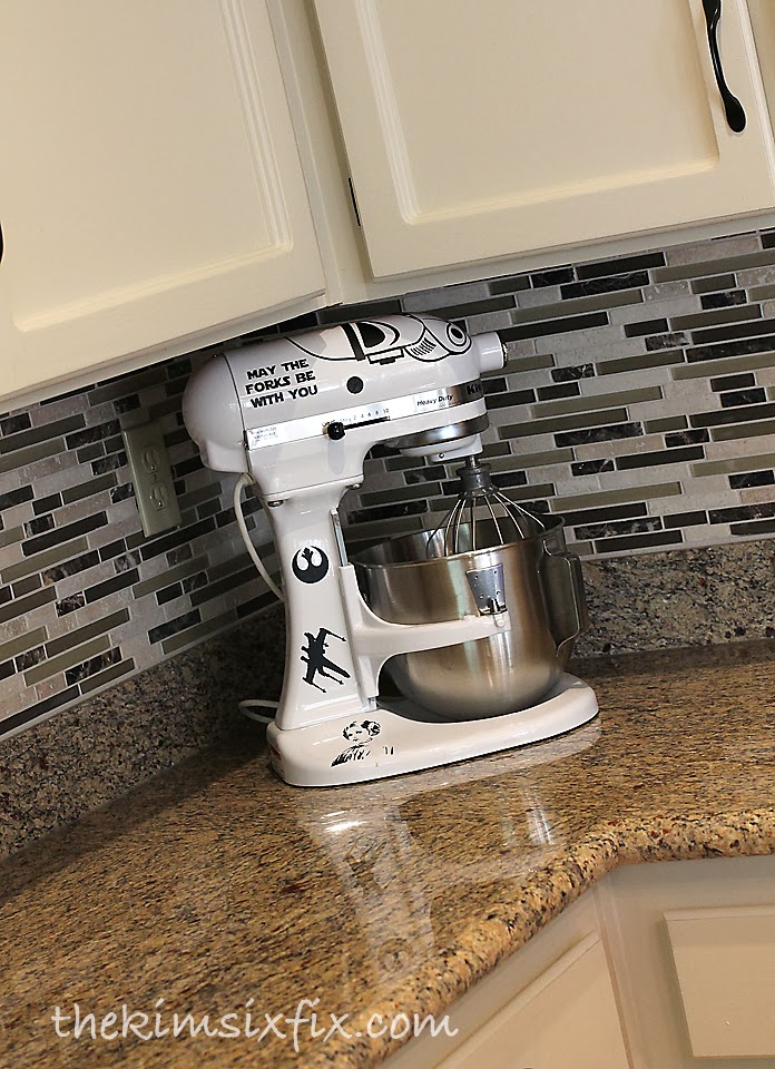 And it looks great sitting on my kitchen counter: