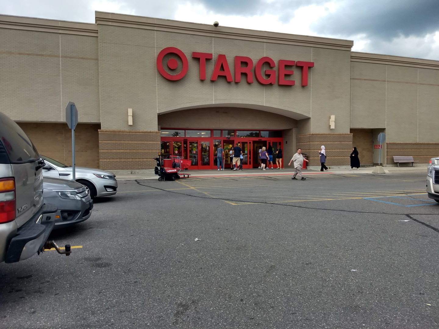 Contributor Post: Land of Neon - Target #279, Dearborn, Michigan