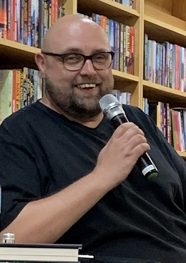 Kittling: Books: Author Steve Cavanagh at The Poisoned Pen!