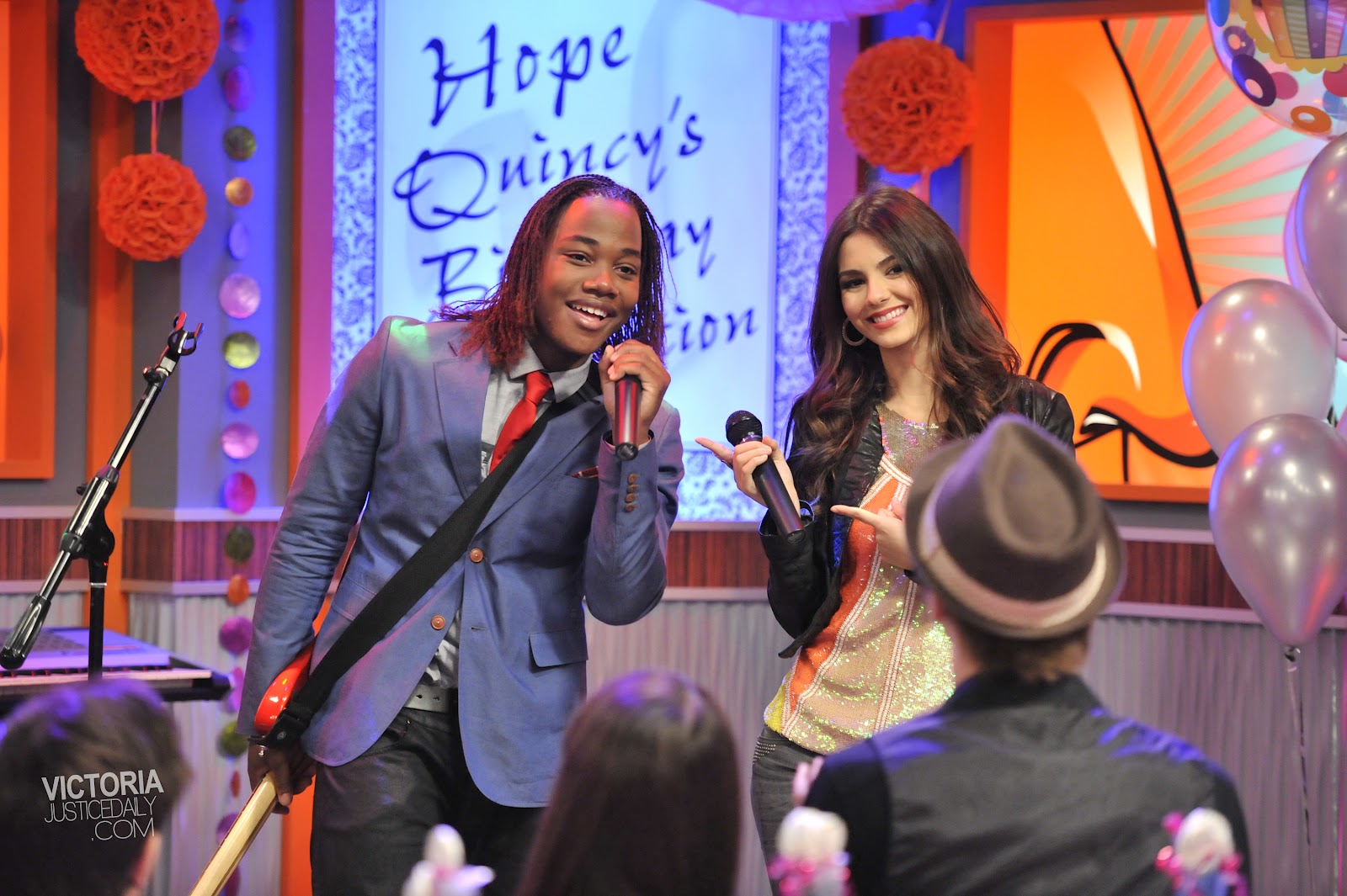 Fotos de Victorious - Andre´s Horrible Girl ~ Globo Nick | Victorious ...