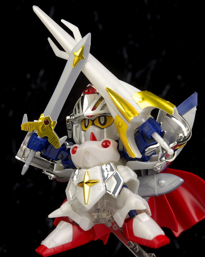 GUNDAM GUY: BB Senshi LEGEND BB Versal Knight Gundam - Review by Hacchaka