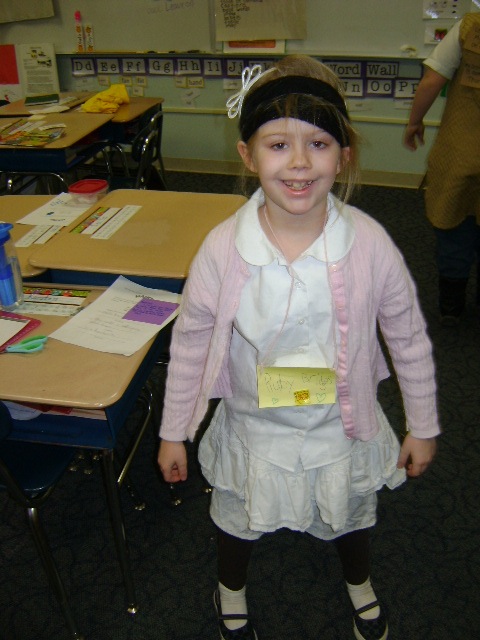 Step into Second Grade: Dress Up as a Word