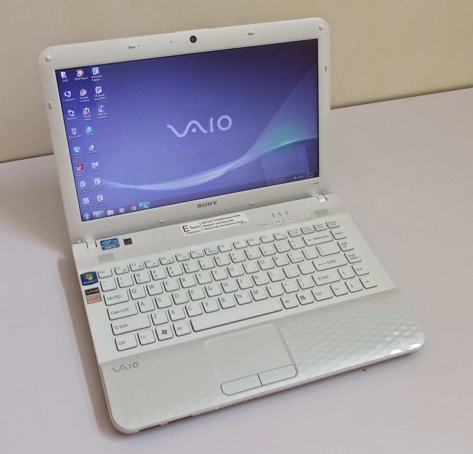 Sony Vaio Laptop White
