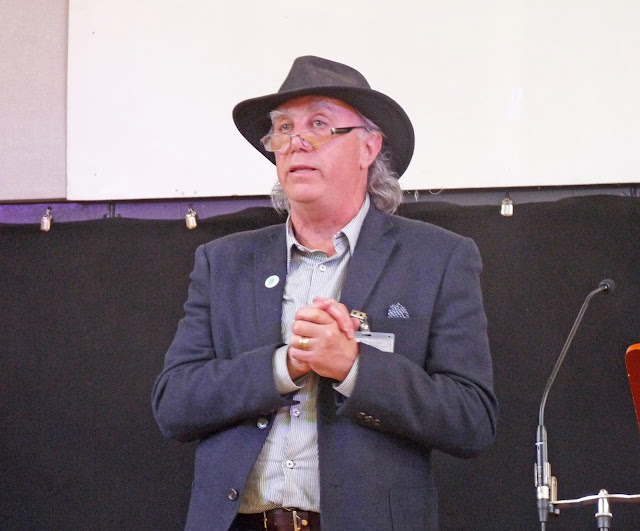 Caroline Gill: Poetry and Other Writing: A Terrific Day at the 2nd ...