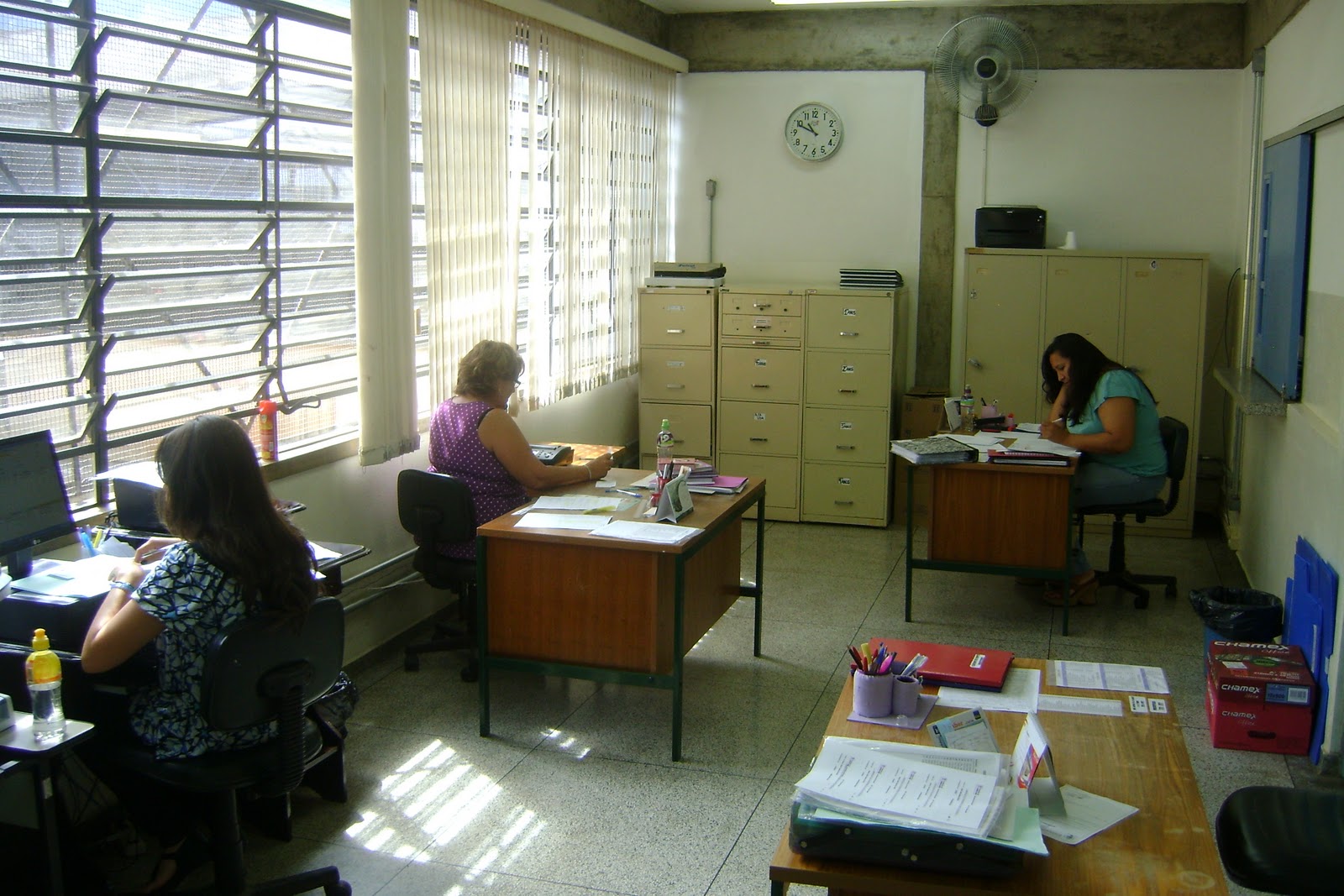 BLOG DO IRINEU: NOVA EQUIPE DA SECRETARIA ESCOLAR