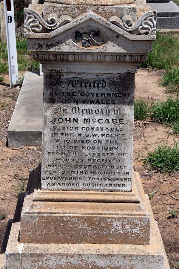 Timeless Memories in Bourke Cemetery (Australia): Travel Wonders
