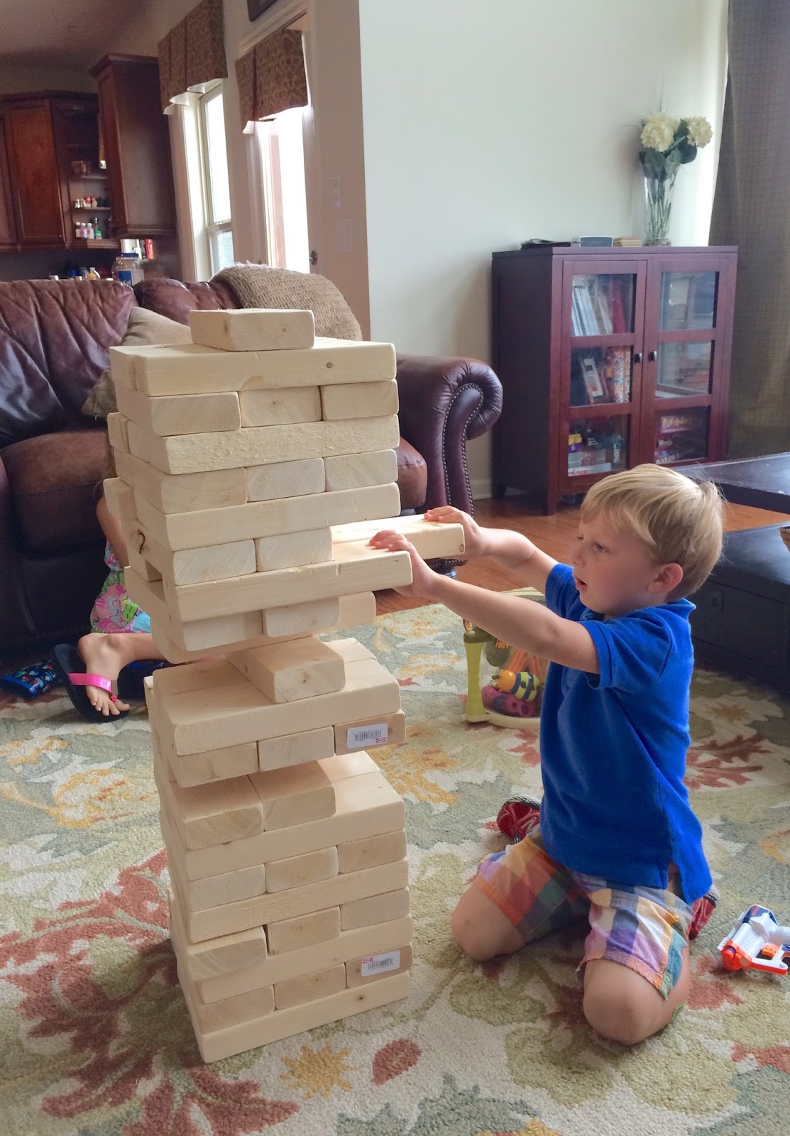 Magnolia Mamas : DIY Giant Jenga {tutorial}