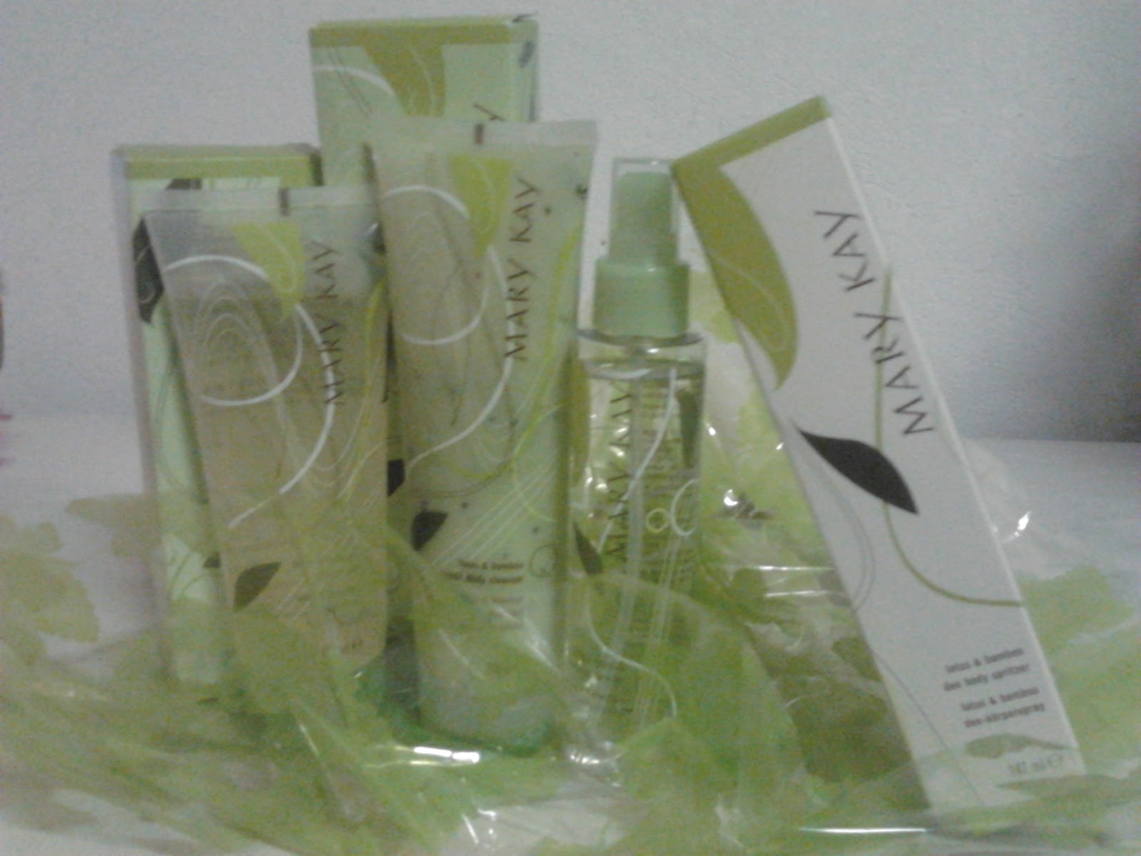 Mary Kay : Flor de loto y bambú Mary Kay.