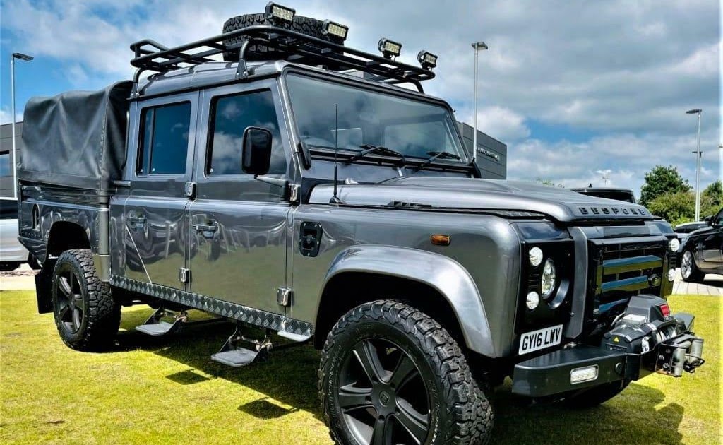 Landrover Defender: Land Rover Defender 130 HCPU, high capacity double ...