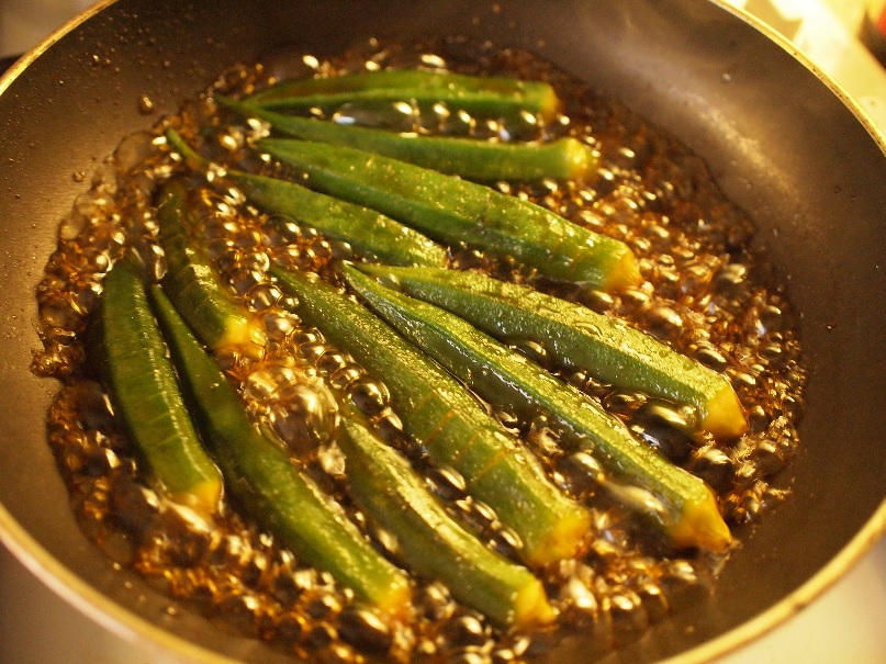 Fun Fun Cook (享樂煮意): Braised Okra with Homemade Teriyaki Sauce