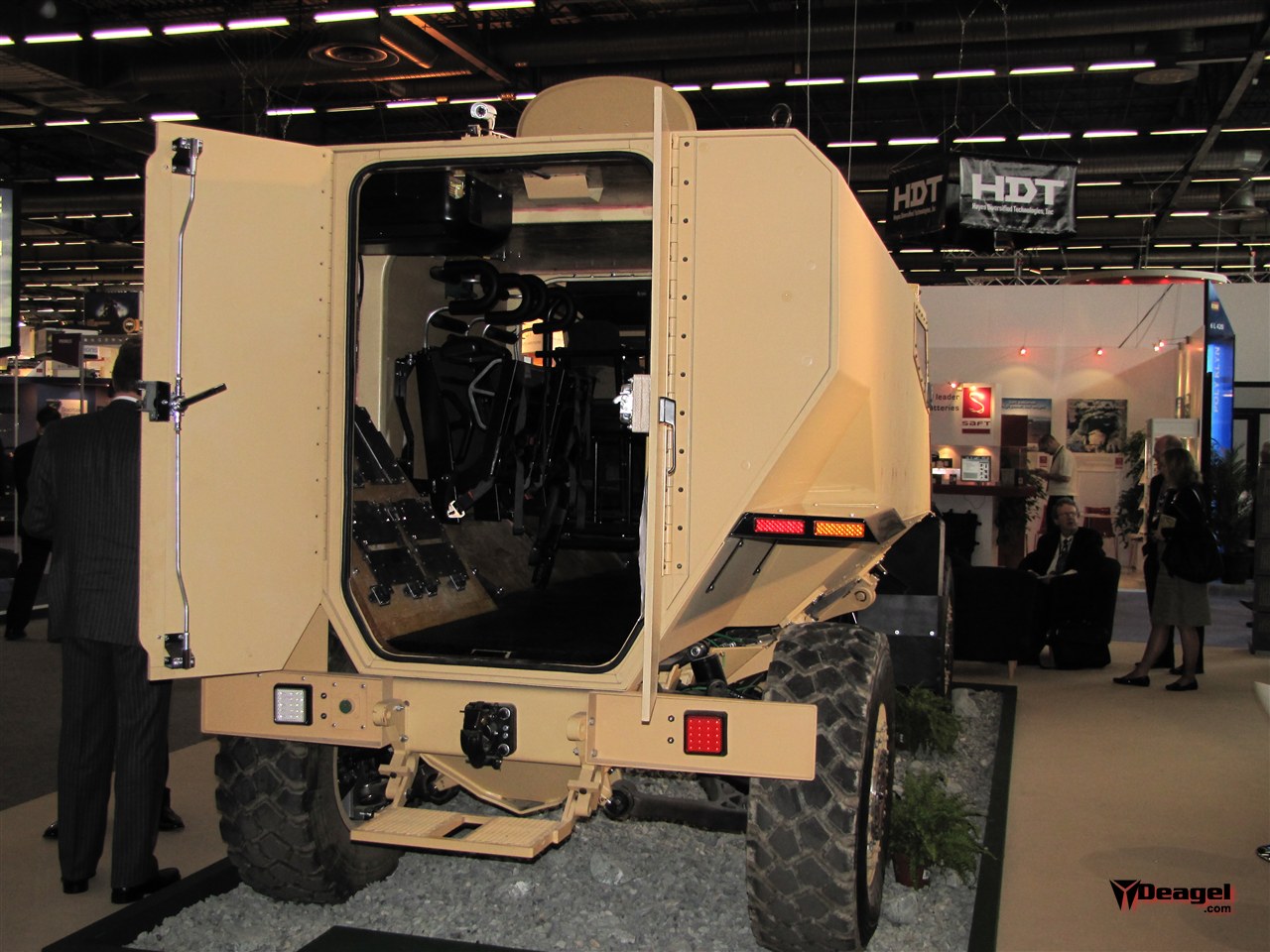 UK Armed Forces Commentary: A closer look at the Foxhound