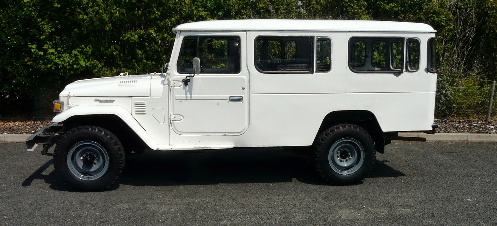 MojRetroGaraz: Toyota Land Cruiser BJ45